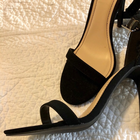 Anna Michelle | Shoes | New Anne Michelle Twostrap Black Heel Sandals ...